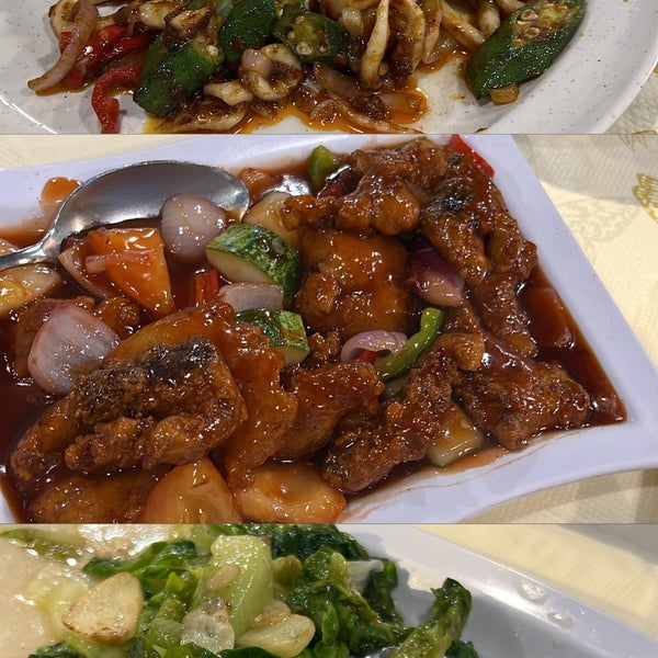 Restaurant Kampung Seafood Parit Jawa - Seafood Restaurant