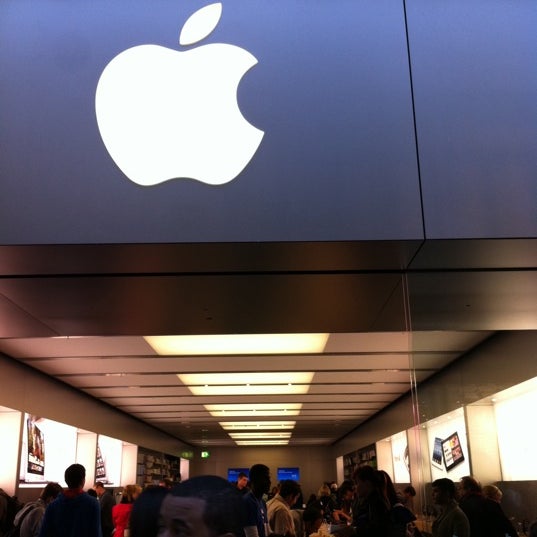 Photos at Apple Grand Arcade - Cambridge, Cambridgeshire