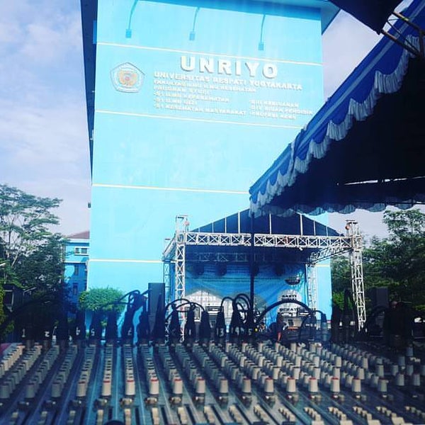 Kampus II Universitas Respati Yogyakarta (UNRIYO) - Yogyakarta, DI ...