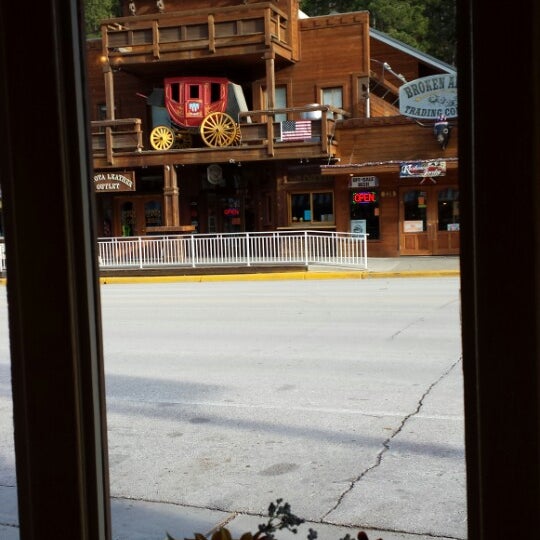 Keystone House Restaurant - Breakfast Spot in Keystone