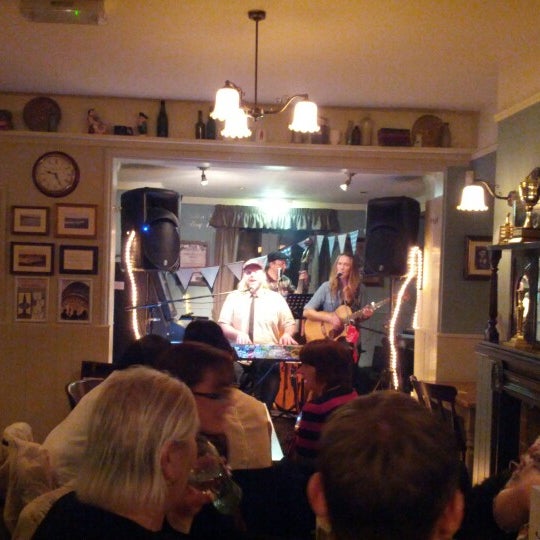 The Junction Inn - Pub in St Denys, Southampton, Southampton