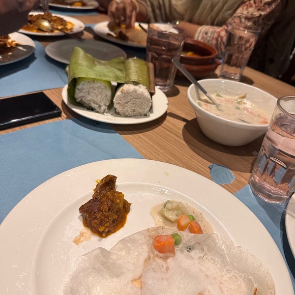 Paragon Restaurant - Indian Restaurant