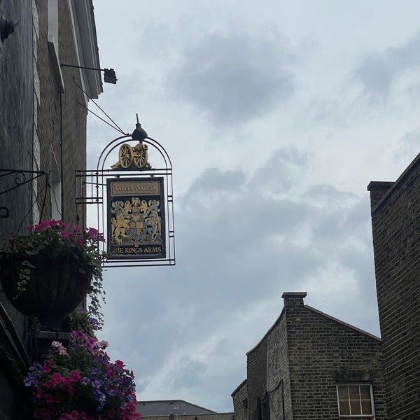 The King's Arms - 25 Roupell St