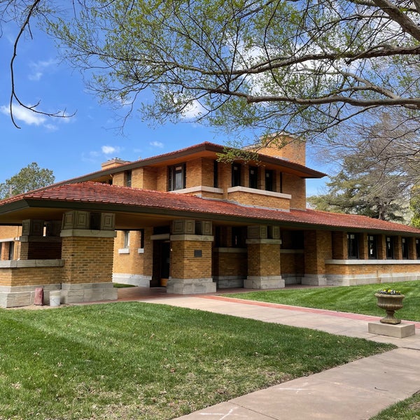 Frank Lloyd Wright's Allen House - College Hill - 4 tips from 83 visitors