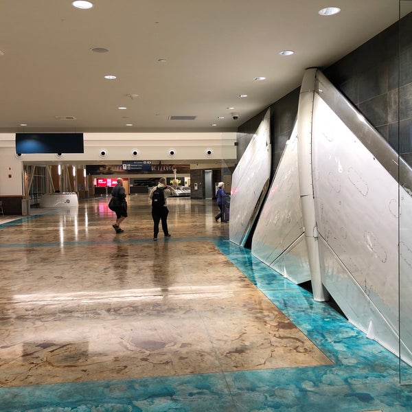 Photos at San Luis Obispo County Regional Airport (SBP) - Airport in ...