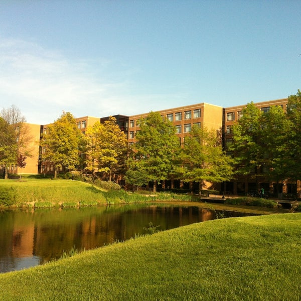 Q Center - 28 tips from 2929 visitors