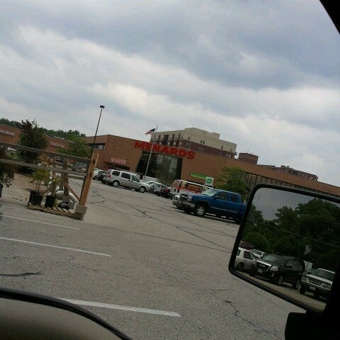 Menards (Now Closed) - Hardware Store in Melrose Park