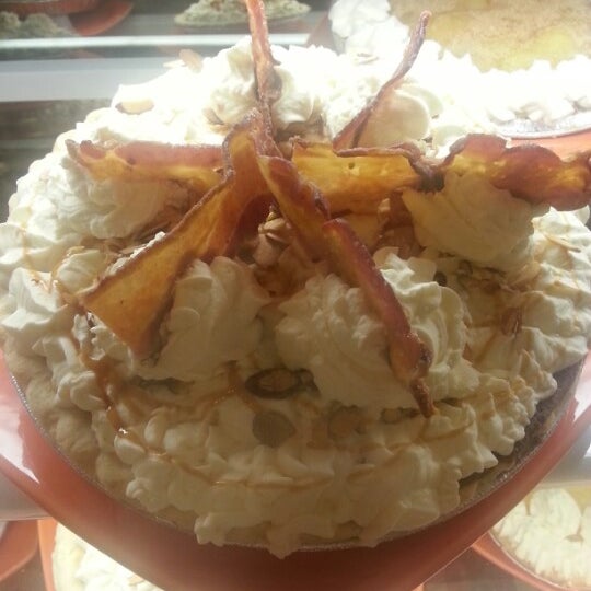 Village Inn - Breakfast Spot in Colorado Springs