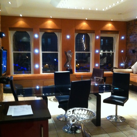 Signature Living - Central Liverpool - 38-40 Victoria St.