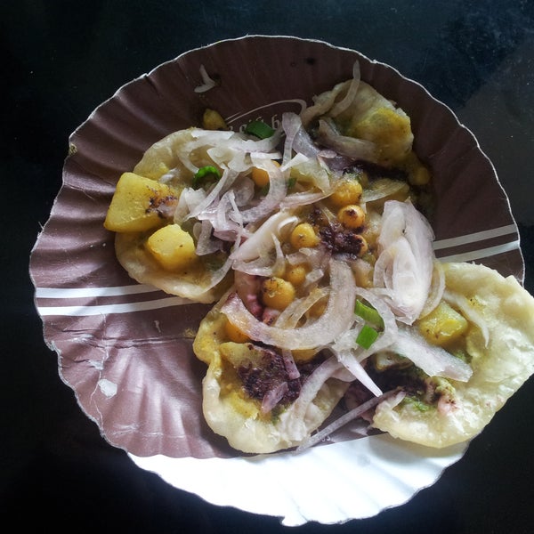 Rander famous alu puri sainath - 2 tips
