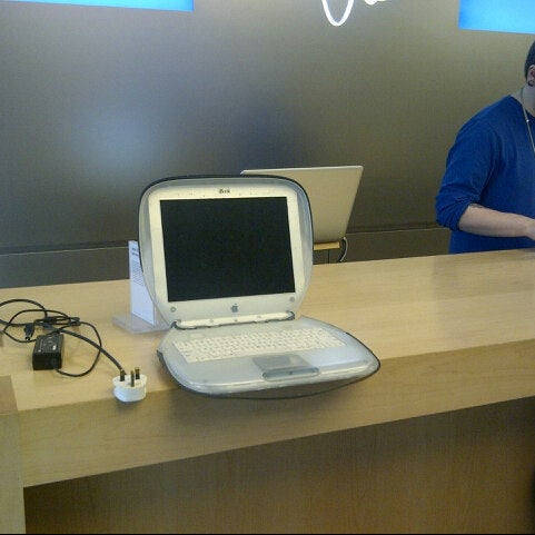 Photos at Apple Victoria Square - Victoria Square - Upper Ground, Floor