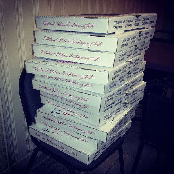 DD's Pizza - Pizzeria in Poughkeepsie