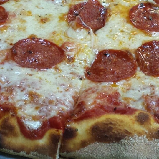 DD's Pizza - Pizzeria in Poughkeepsie