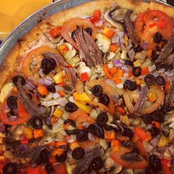 Locatelli's Pizza - 17 tips