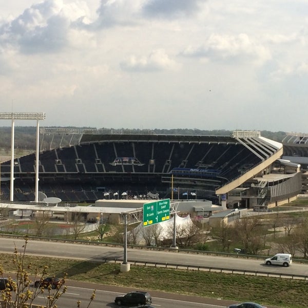 FCA National Support Center - Kansas City, MO