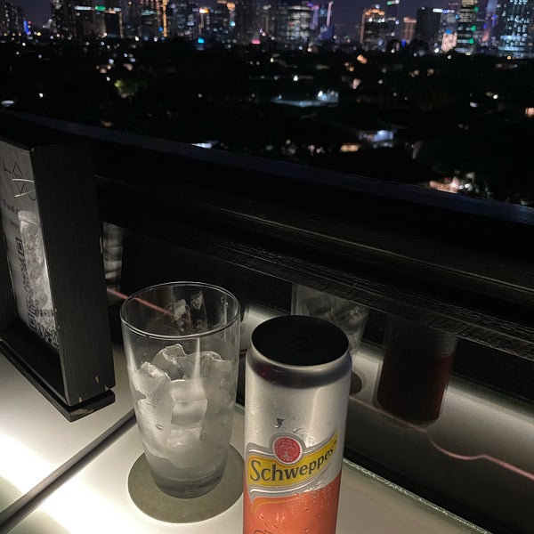 La Vue Rooftop & Bar - The Hermitage Hotel 9th Floor