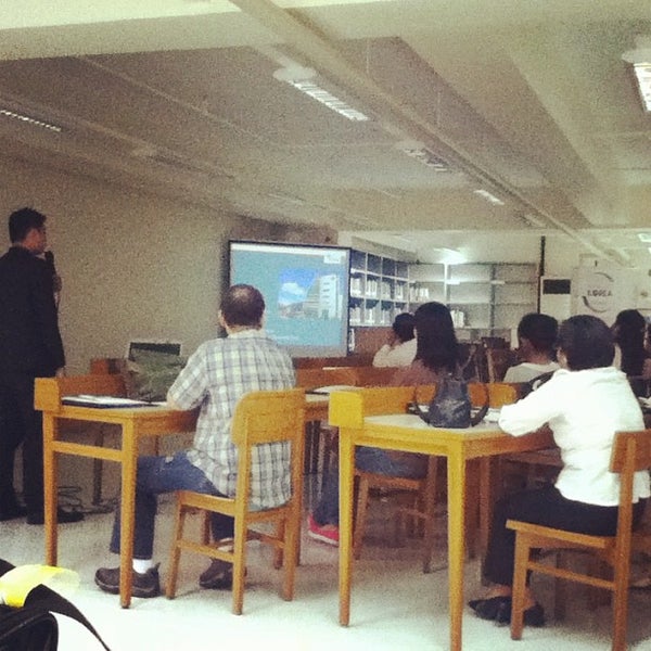 First Pacific Hall (New Rizal Library) - Loyola Heights - 1 tip