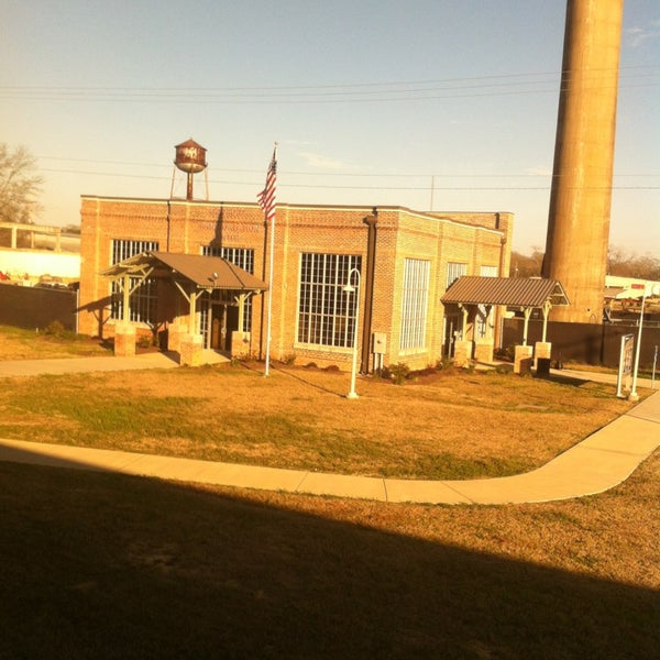 Amtrak: Brookhaven - Rail Station in Brookhaven