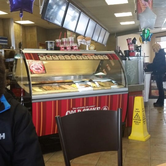 Tim Hortons / Cold Stone Creamery - Coffee Shop in Medicine Hat