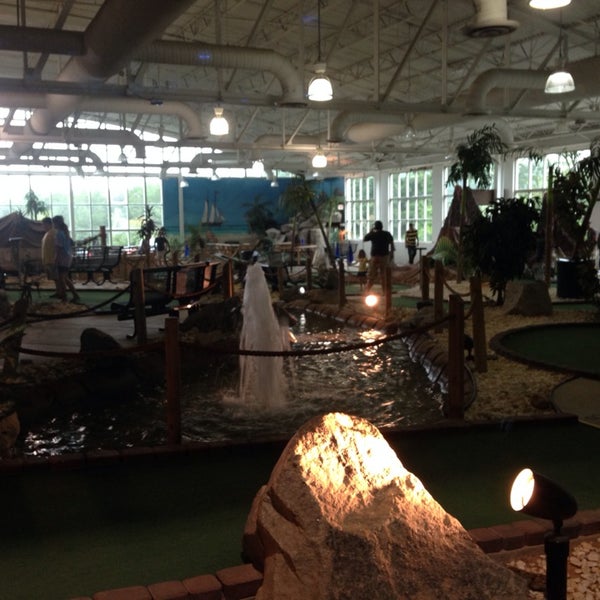 Hollywood Connection - Columbus, GA