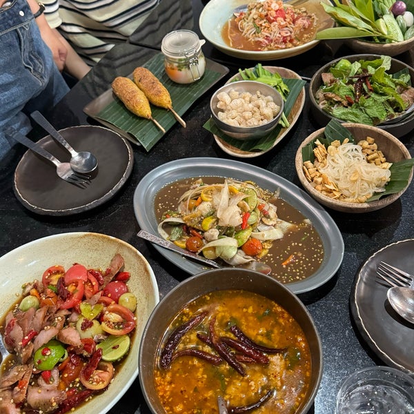 Phed Phed Bistro | เผ็ดเผ็ดบิสโทร - The Circle Ratchapruk