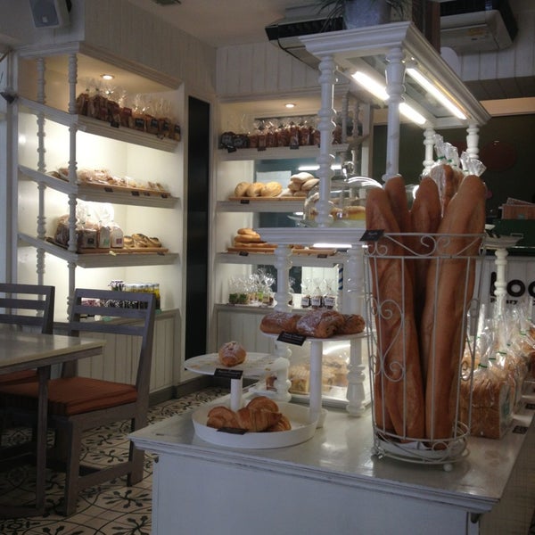 Loaf Bakery & Cafe - บางละมุง, ชลบุรี