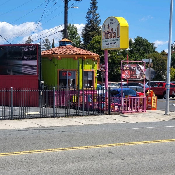 La Piñata - Mexican Restaurant in Hayward