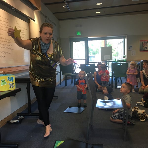 Seattle Public Library - Broadview - 12755 Greenwood Ave N