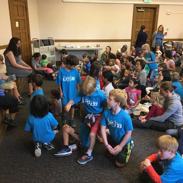 Photos at Seattle Public Library - Queen Anne - West Queen Anne - 4 ...