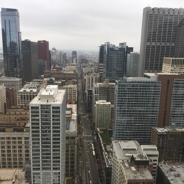 Photos at Kemper Building - Structure in The Loop