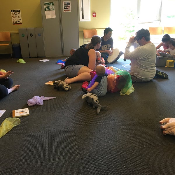 Seattle Public Library - Northgate - 10548 5th Ave NE