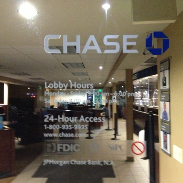 Chase Bank - Southgate - 2 tips from 200 visitors