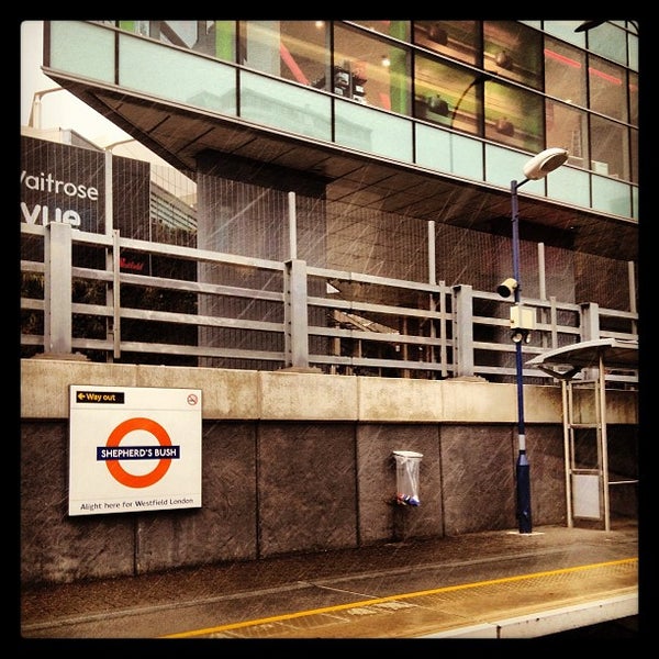 Photos at Shepherd's Bush Railway Station (SPB) - Train Station in ...