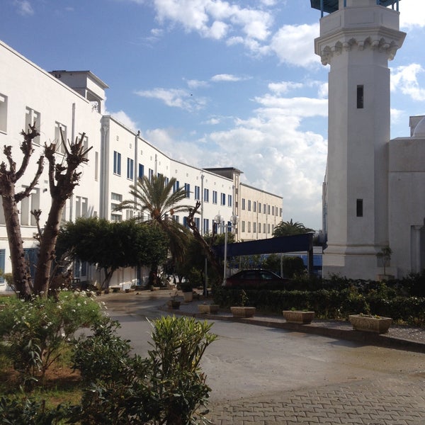 IPEIT - College Engineering Building in tunis
