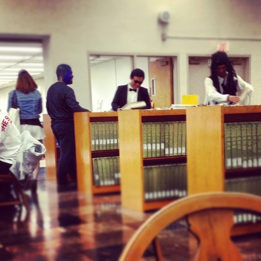 Photos at Amelia Gayle Gorgas Library - College Library