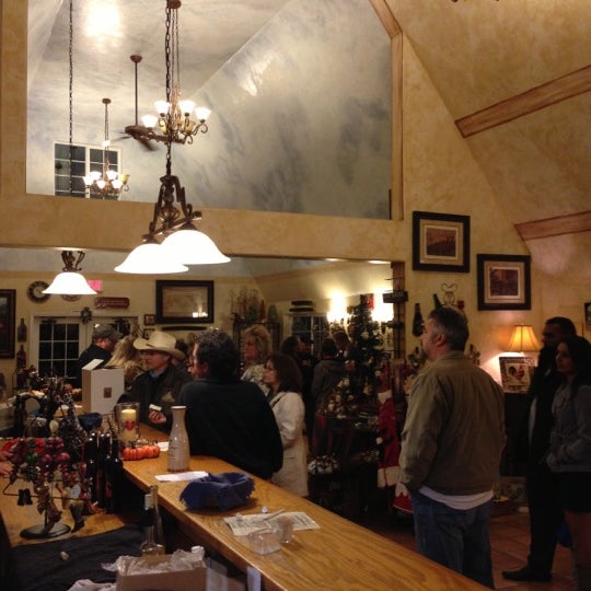 Windwalker Winery - Winery in Somerset