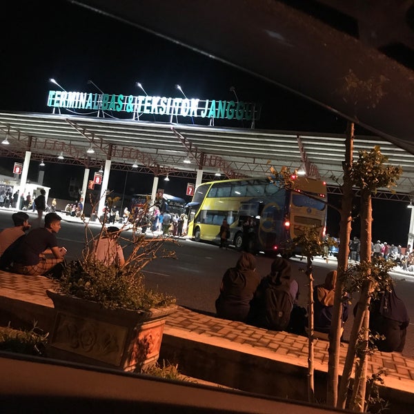 Terminal Bas dan Teksi Tok Janggut - 1 tip