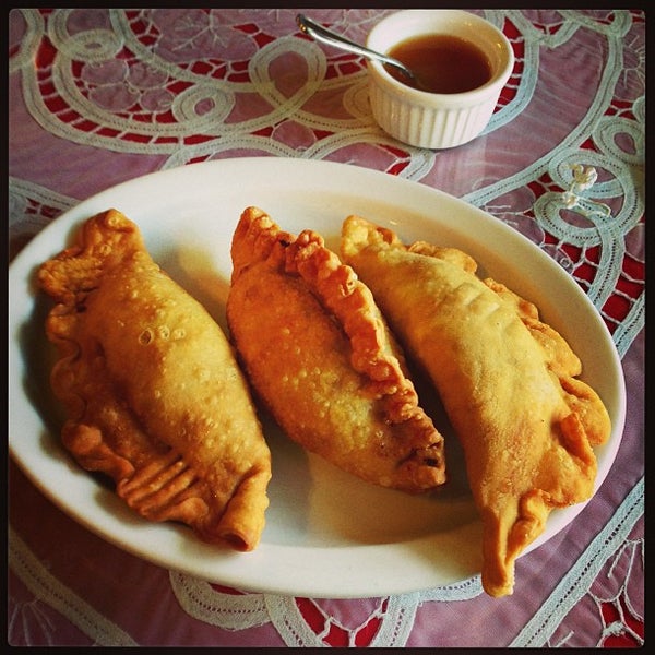 Empanada's Place - Empanada Restaurant in Los Angeles