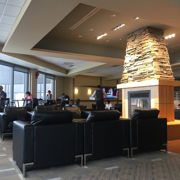 Chinook Lounge - Airport Lounge in Calgary
