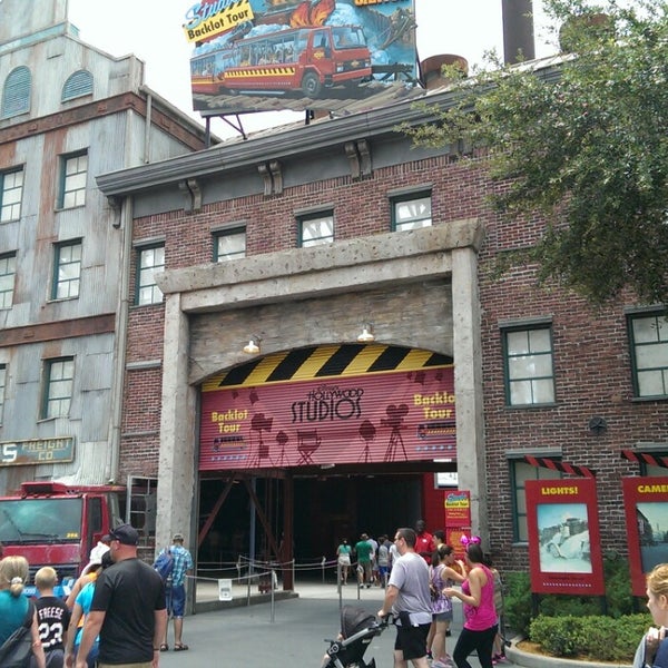 Photos at Studio Backlot Tour - 74 tips from 12286 visitors