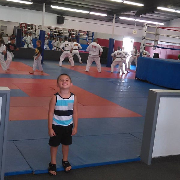 USKO - Magnolia Center - 6794 Brockton Ave