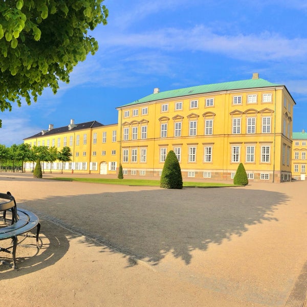 Frederiksberg Slot - Castle