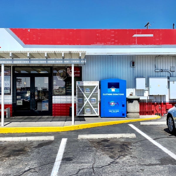 Conoco Gas Station - Fuel Station