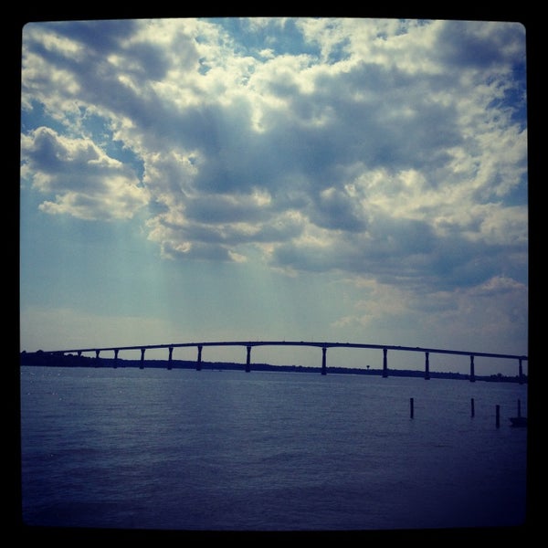 Governor Thomas Johnson Bridge - Bridge in California