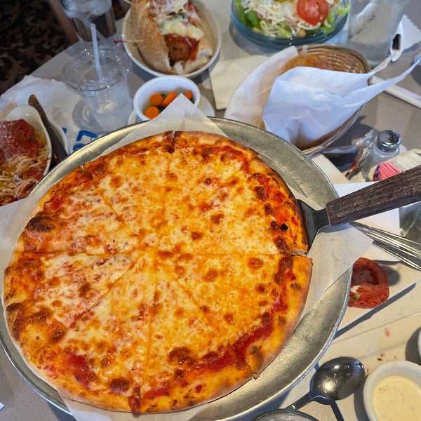 Chi-Chi's Pizza - 20 tips from 556 visitors