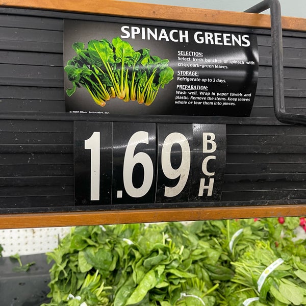 Valley Produce Market - 11 tips from 319 visitors