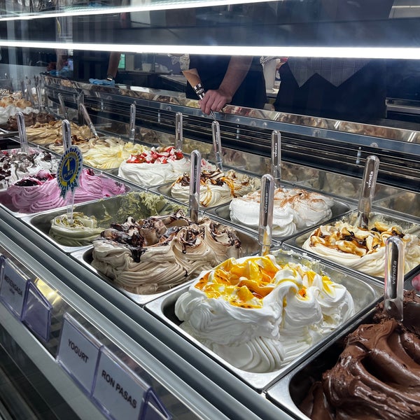 Véneta Gelato Italiano - Sol - 22 visitors