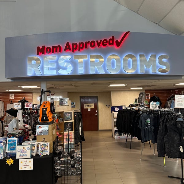 Sapp Bros. Travel Center - 10 tips
