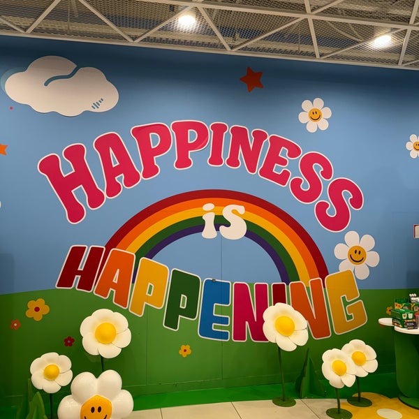 눈스퀘어 (NOON SQUARE) - Shopping Mall in 명동