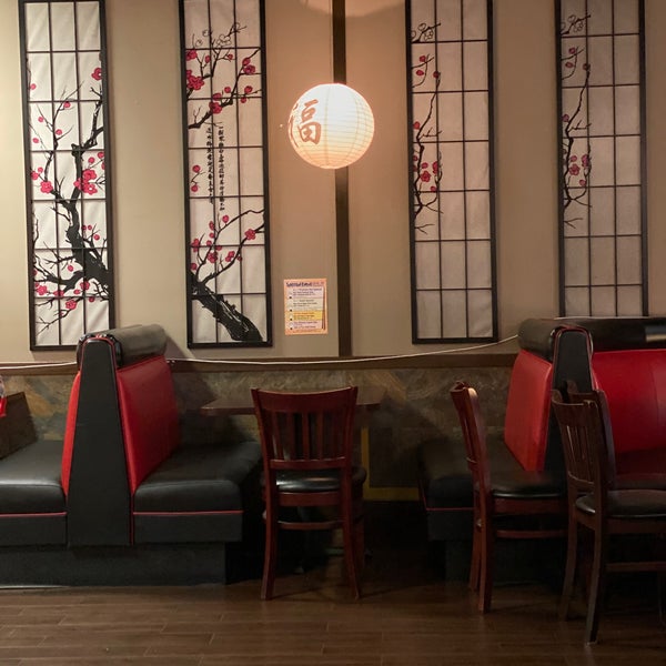 Tokoro Japanese Restaurant - 802 Fair Oaks Ave
